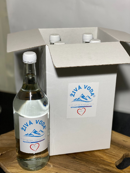 Living water cardboard box / Glass bottles :: Živá voda